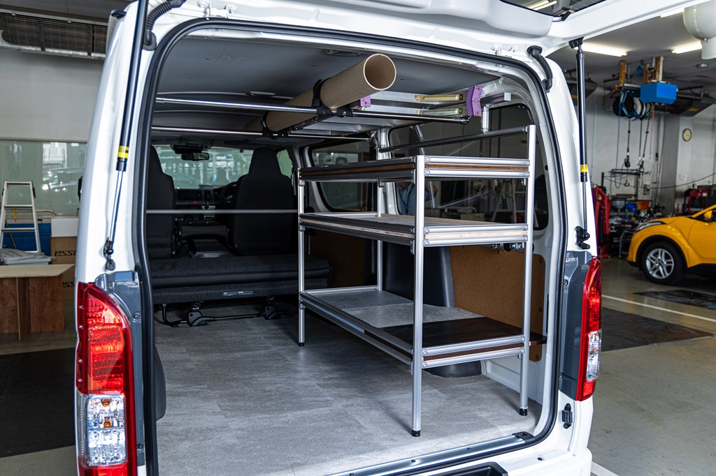 商用車架装専門店『CARGO BASE（カーゴベース）』が誕生！ | トヨタモビリティ東京